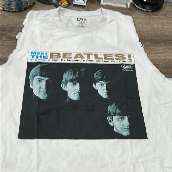 Uniqlo | Tops | Vintage Rare Uniqlo Meet The The Beatles Album Cover ...